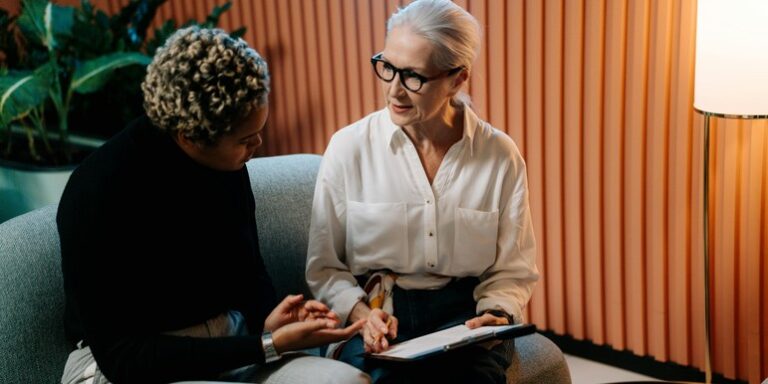 Inclusive Performance Reviews: Avoiding Bias in Feedback and Promotions ...